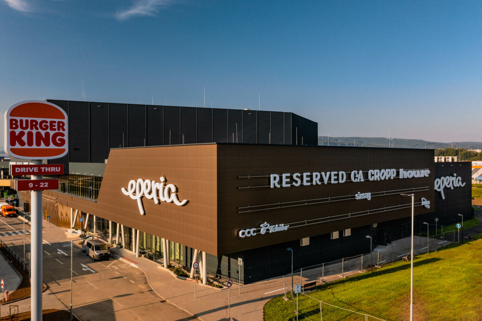 JTRE opens shopping centre extension in Slovakia - EuropaProperty.com