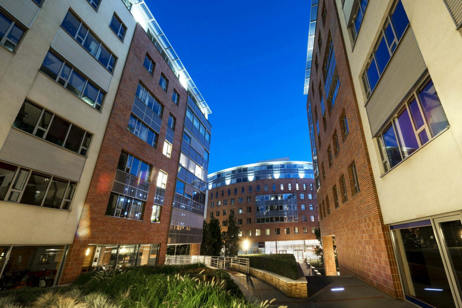 myhive Atrium Park 100 percent leased - EuropaProperty.com