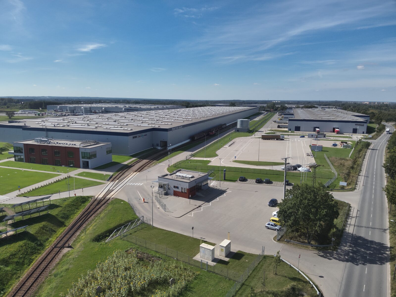 BSH Logistics Center with an Ecological Certificate - EuropaProperty.com