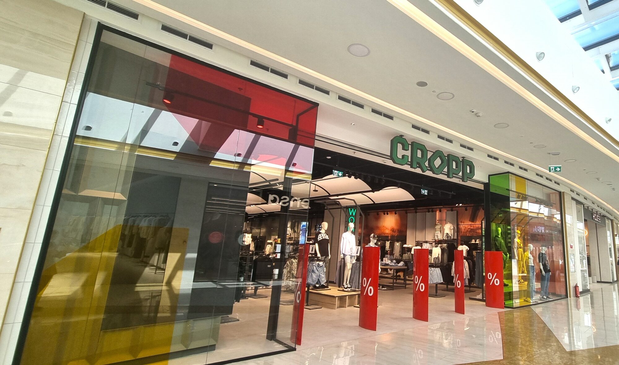 Polish brands CROPP and HOUSE open at Colosseum Mall - EuropaProperty.com