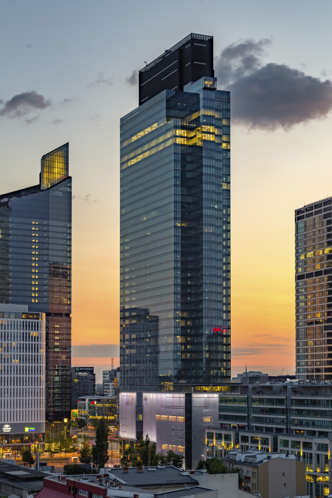 Helaba and Erste Group financing the acquisition of office tower in ...